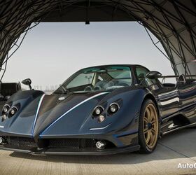 Rain Doesn't Stop The Pagani Parade (Video Inside) | AutoGuide.com