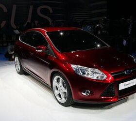 2012 Ford Focus Hits The Track (Video Inside) | AutoGuide.com