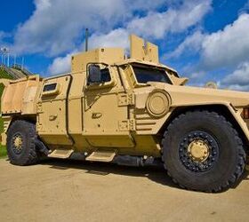Department of Defense Mulls Hummer Replacement | AutoGuide.com