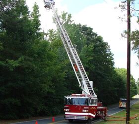 Fire Trucks Recalled for Flawed Ladders | AutoGuide.com