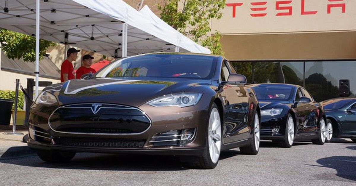 Tesla Fighting New Jersey Ruling AutoGuide tesla-fighting-new-jersey-ruling-autoguide
