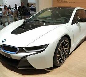 BMW Mobile App Controls Electric Car Charging | AutoGuide.com