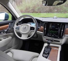 2017 Lincoln Continental Vs. 2017 Volvo S90 | AutoGuide.com