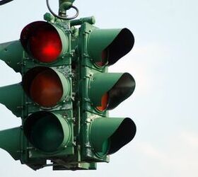 Distracted Driving Caused 7.3 Million Red Light Infractions in 2012 ...