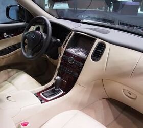 2016 Infiniti QX50 Makes Manhattan Debut | AutoGuide.com