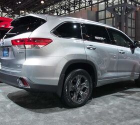 2017 Toyota Highlander Gets New V6, Eight-Speed Auto | AutoGuide.com