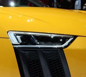 2017 Audi R8 Spyder Stuns Without a Roof | AutoGuide.com