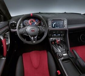 2017 Nissan GT-R NISMO Debuts With Same Horsepower, Revised Styling ...