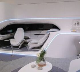 Hyundai Shows Off More Than Cars at CES 2017 | AutoGuide.com