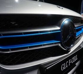Mercedes GLC F-Cell Combines Plug-In Power With Fuel Cell Tech ...
