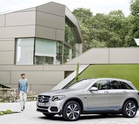 Mercedes GLC F-Cell Combines Plug-In Power With Fuel Cell Tech ...