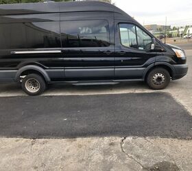 2017 Ford Transit 350 HD XLT wagon For Sale | AutoGuide.com