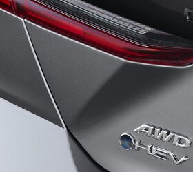 2025 Toyota Camry Combines AWD and Hybrid Power; Debuts November 14 ...