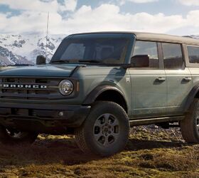 5 Must-Have Ford Bronco Accessories | AutoGuide.com